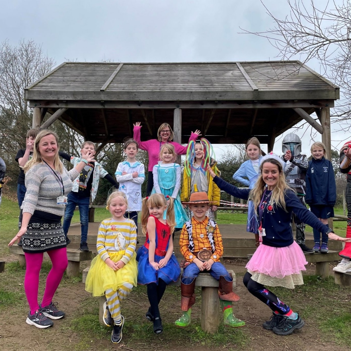 Merley First School - Dress to Express