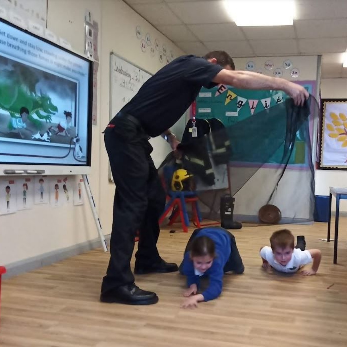 Merley First School - Year 2 Dorset Fire and Rescue